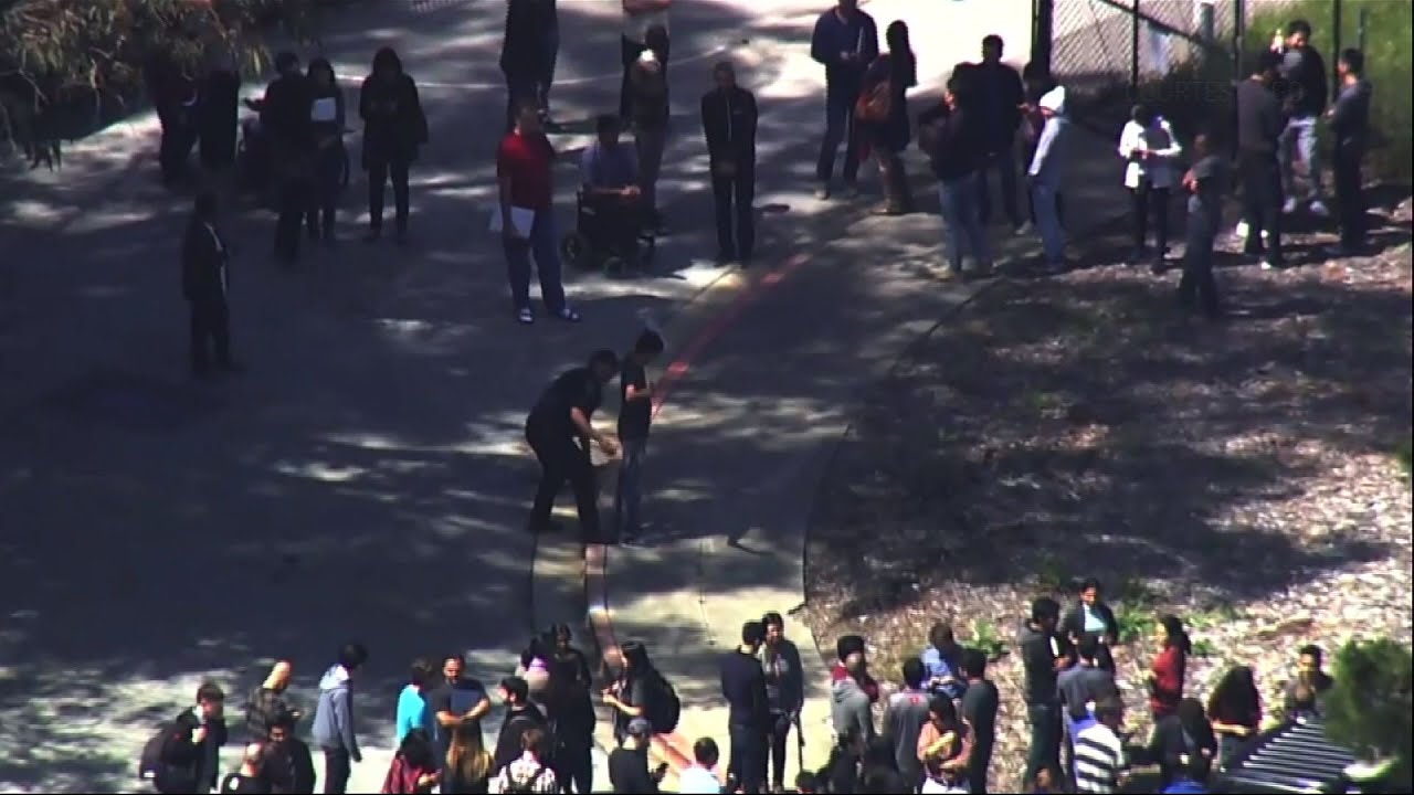 Witness Describes Moment Two Victims Shot - YouTube