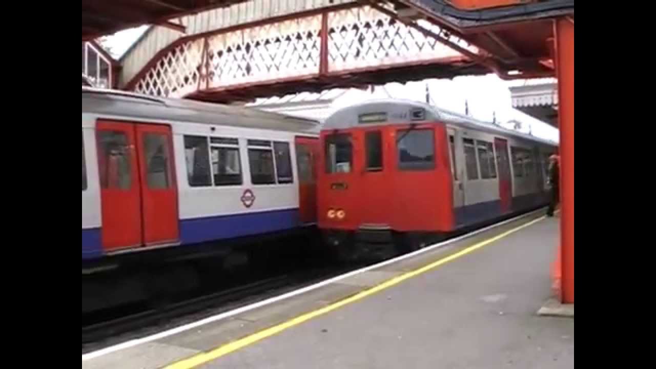 Metropolitan line - A Stocks at Amersham (23-10-2008) - YouTube