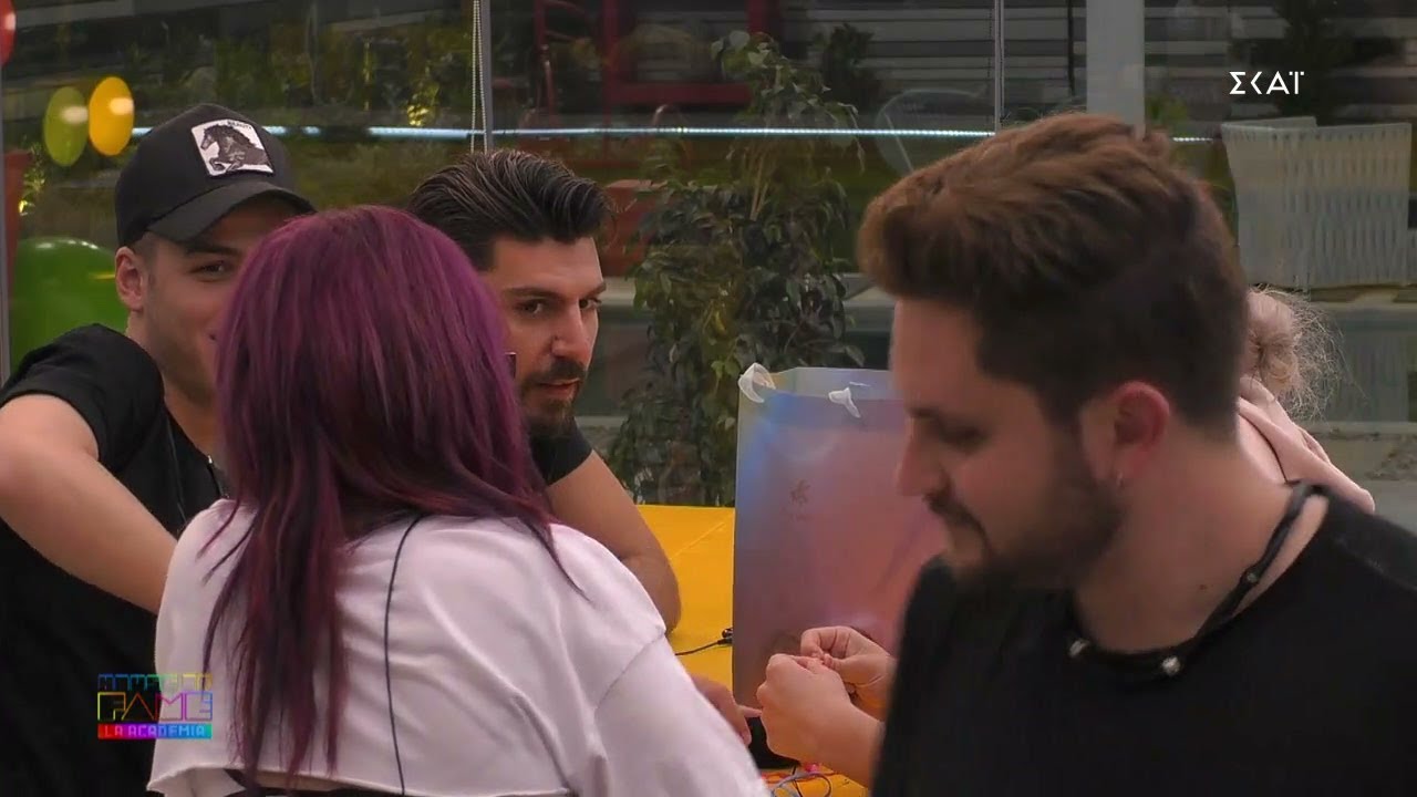 House Of Fame | Η φαρσα Αρη και Στέφανου στον Γιώργο Σπετσιωτη | 21/05 ...