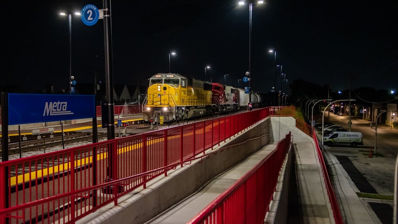 Night Trains at Grayland Station 9/12/25 - YouTube