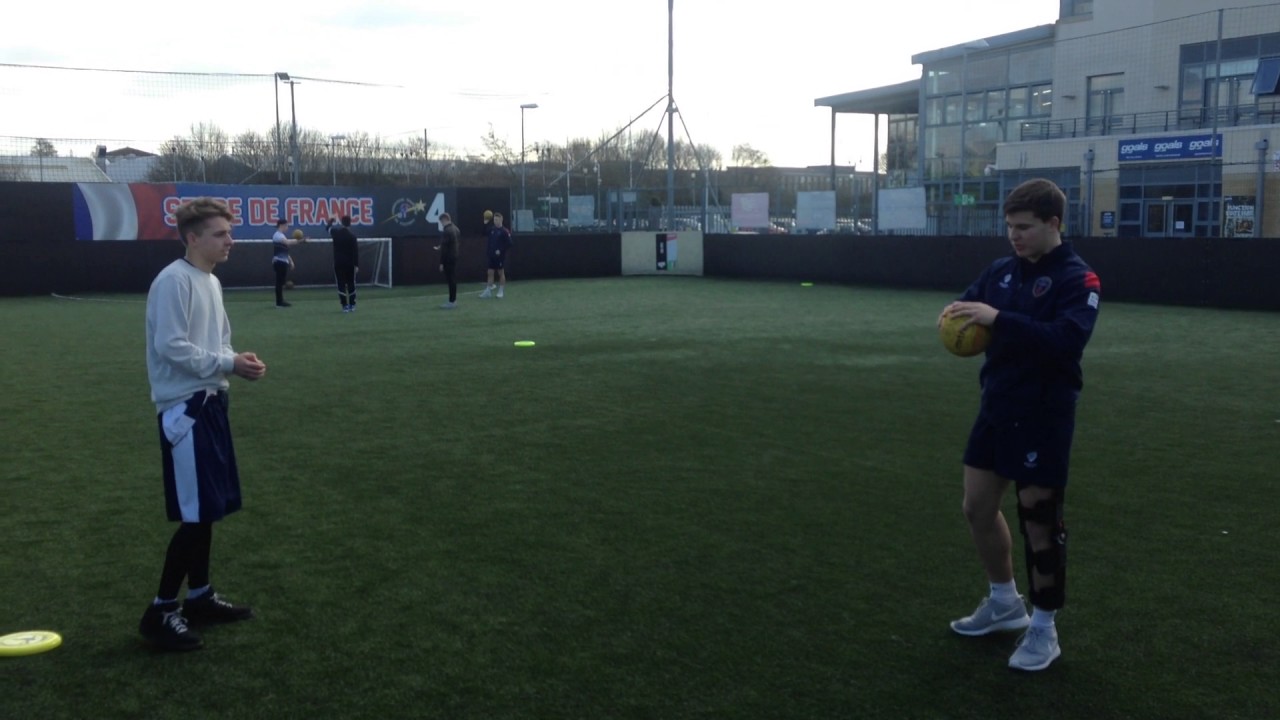 Dominic Sprague handball chest pass - YouTube