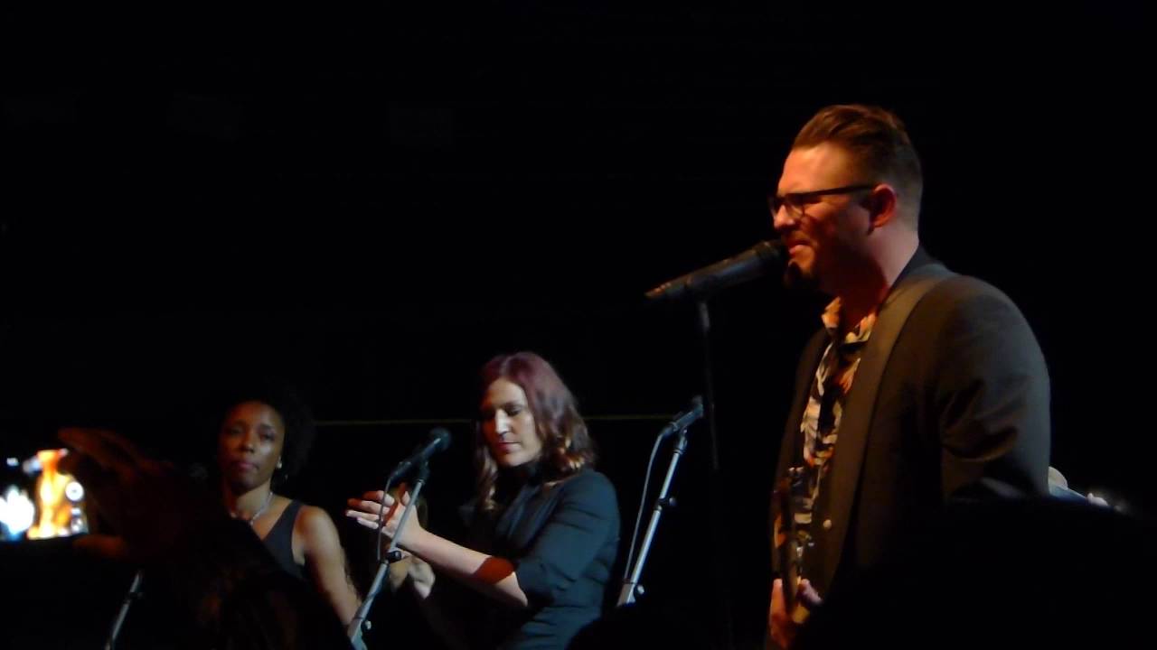 Josh Weathers and Friends cover The Chain - YouTube