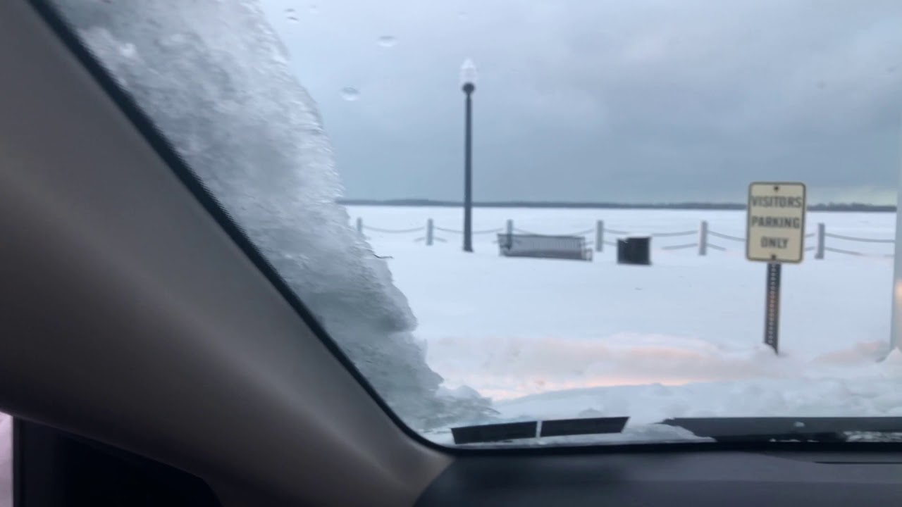 Lake Erie after the historic snow storm - YouTube