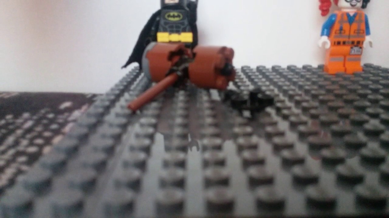 Lego tutorial on how to make harley quinn's mallet - YouTube