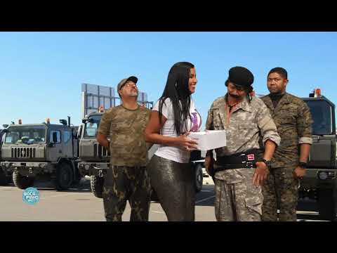 Le regalaron una bomba al comando - Boca De Piano Es Un Show