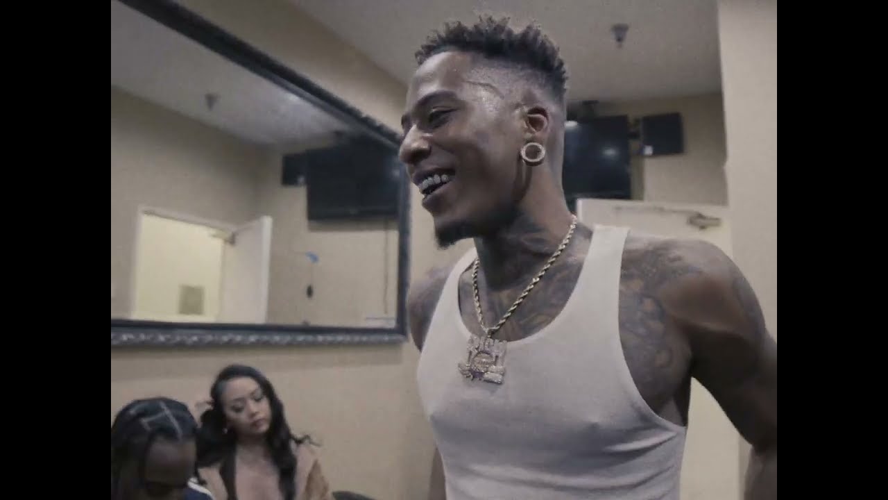 AZ CHIKE - FACETIME (OFFICIAL VIDEO) - YouTube