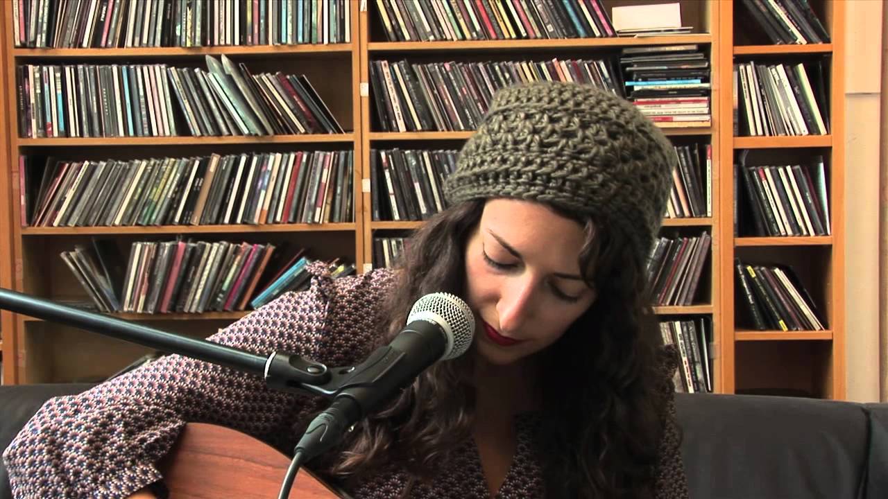 Rosi Golan - Paper Tiger (Live) - YouTube