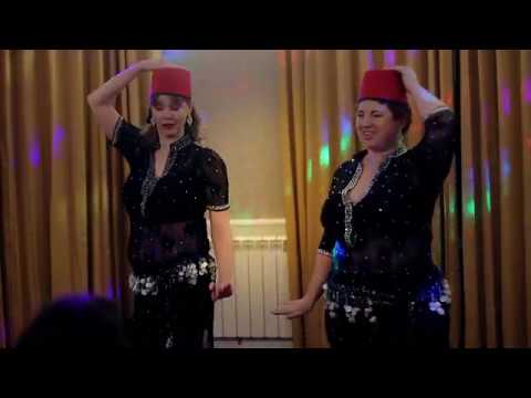 Steph & Tracey- Performing at Shimmy by the Sea 2020 - YouTube