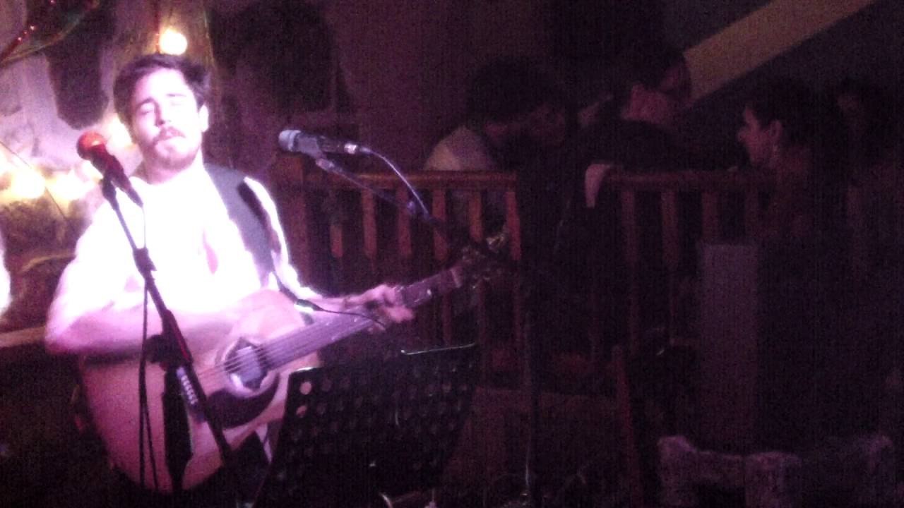 Ant Henson's great cover at the Highlander - YouTube