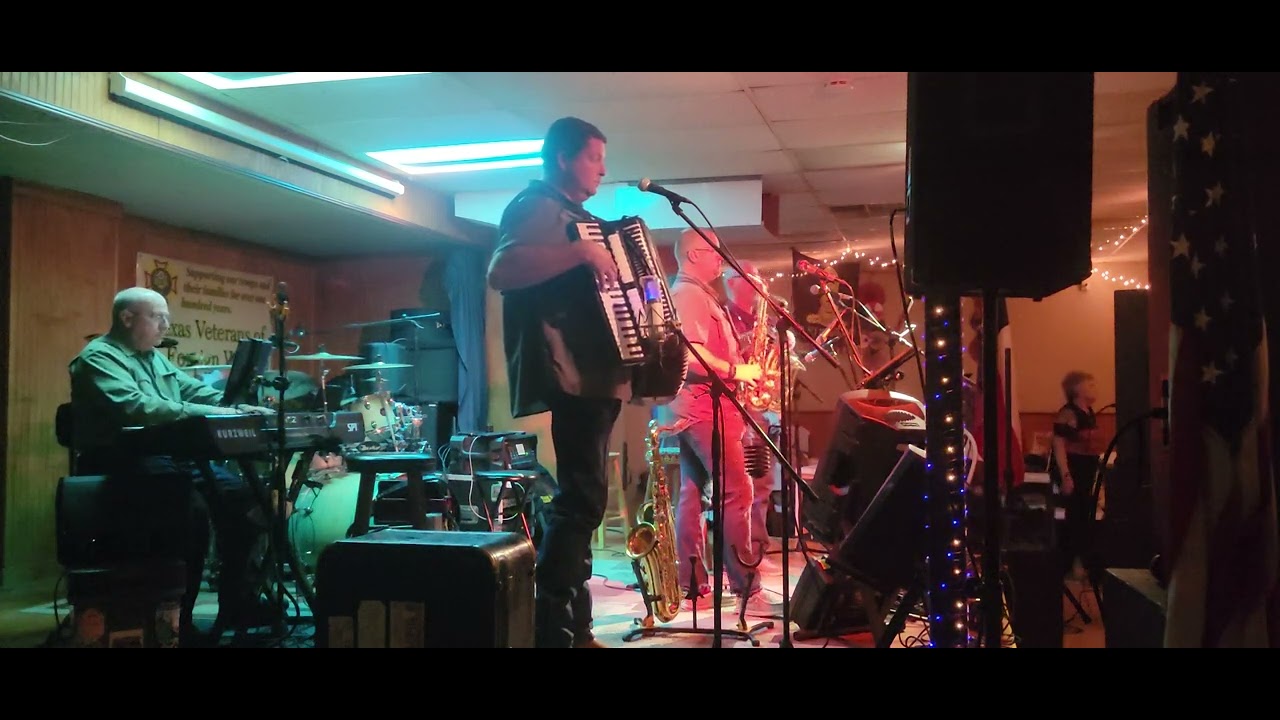 Moon over Moravia, Czechaholics @Geronimo VFW 1/26/25 - YouTube