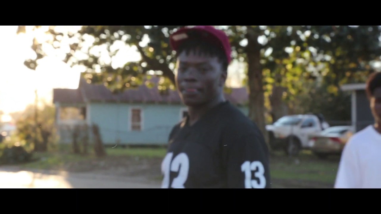 Magnolia Lobie - "Around My Way" (Music Video) 🎥: @KlutchinFilmz - YouTube