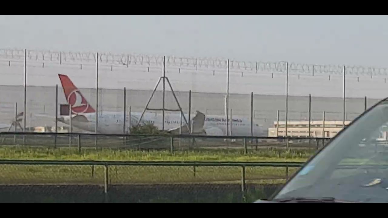 Here is the Turkish 787 900 in Heathrow Saturday 29 April 2023 - YouTube