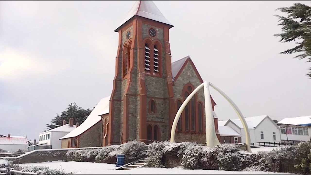 Falklands Praise Snow Special - YouTube