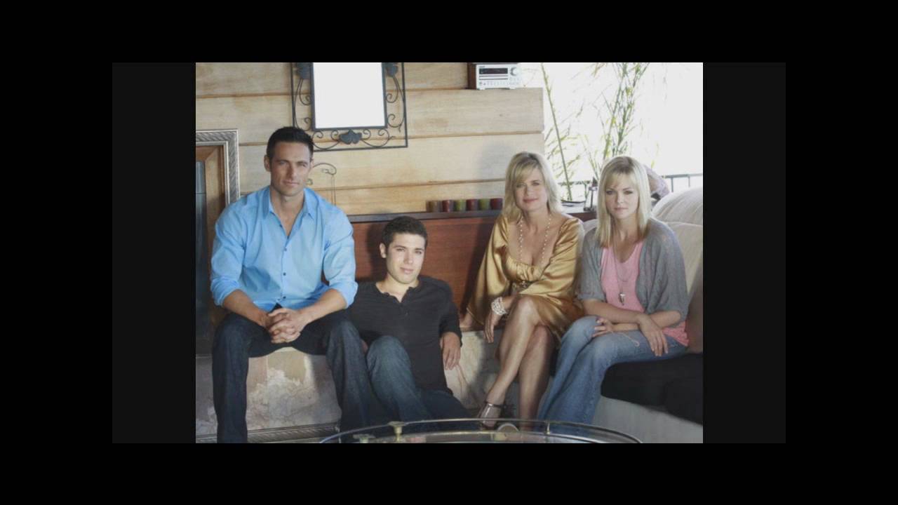 Mary Beth Evans as Sara Garrett - The Bay The Series - YouTube