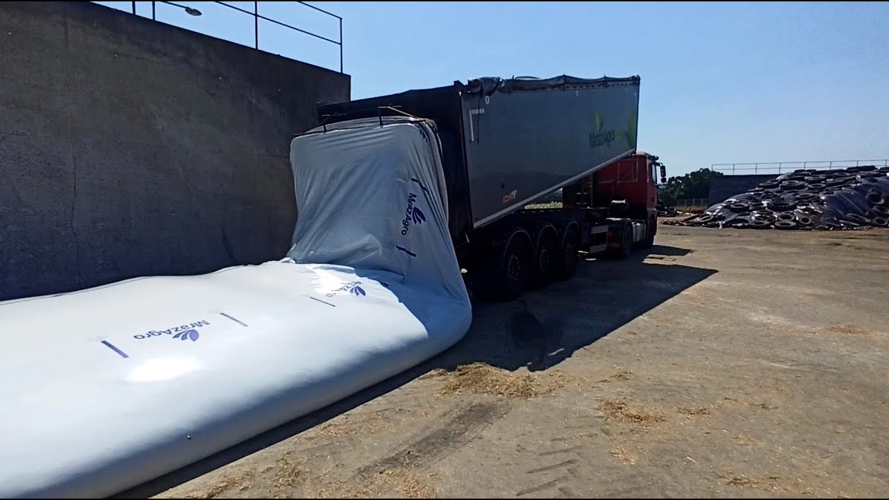 Brewer's Spent Grains - Truck bagging by MRAZ AGRO - YouTube