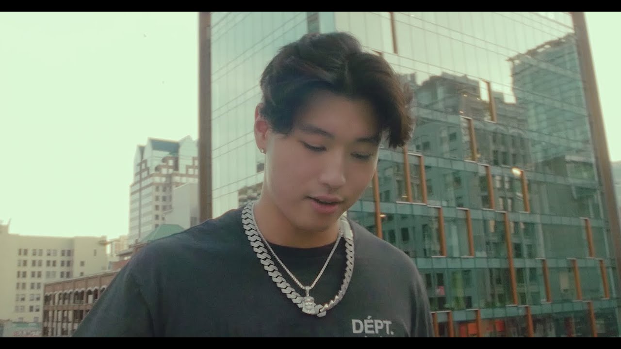 OXYNOVA (옥시노바) - Chains On Me [Official Video] - YouTube Music