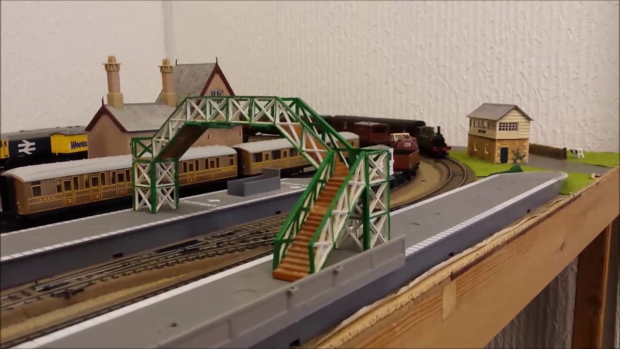 Hornby R3046 Limited Edition LSWR Terrier Class A1X No. 735 LSWR Green ...