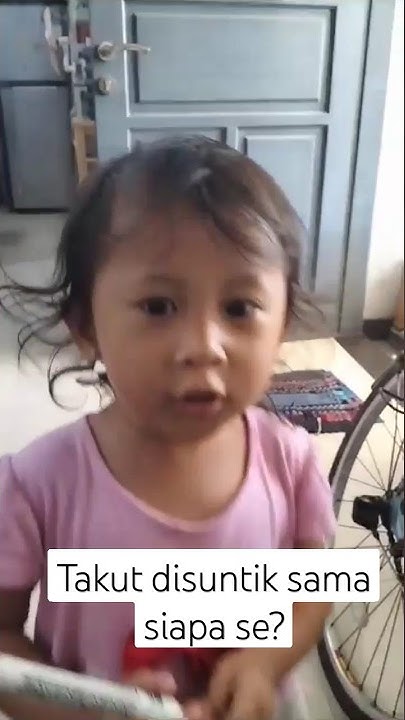 Ampun Bu Dokter, pretend play, takut disuntik sama siapa se? aku mau jalan-jalan di rumahku ...