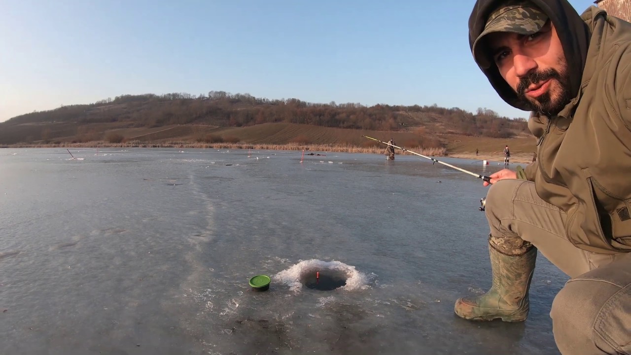 Pescuit la copca.Trasaturi la secunda!!!! - YouTube