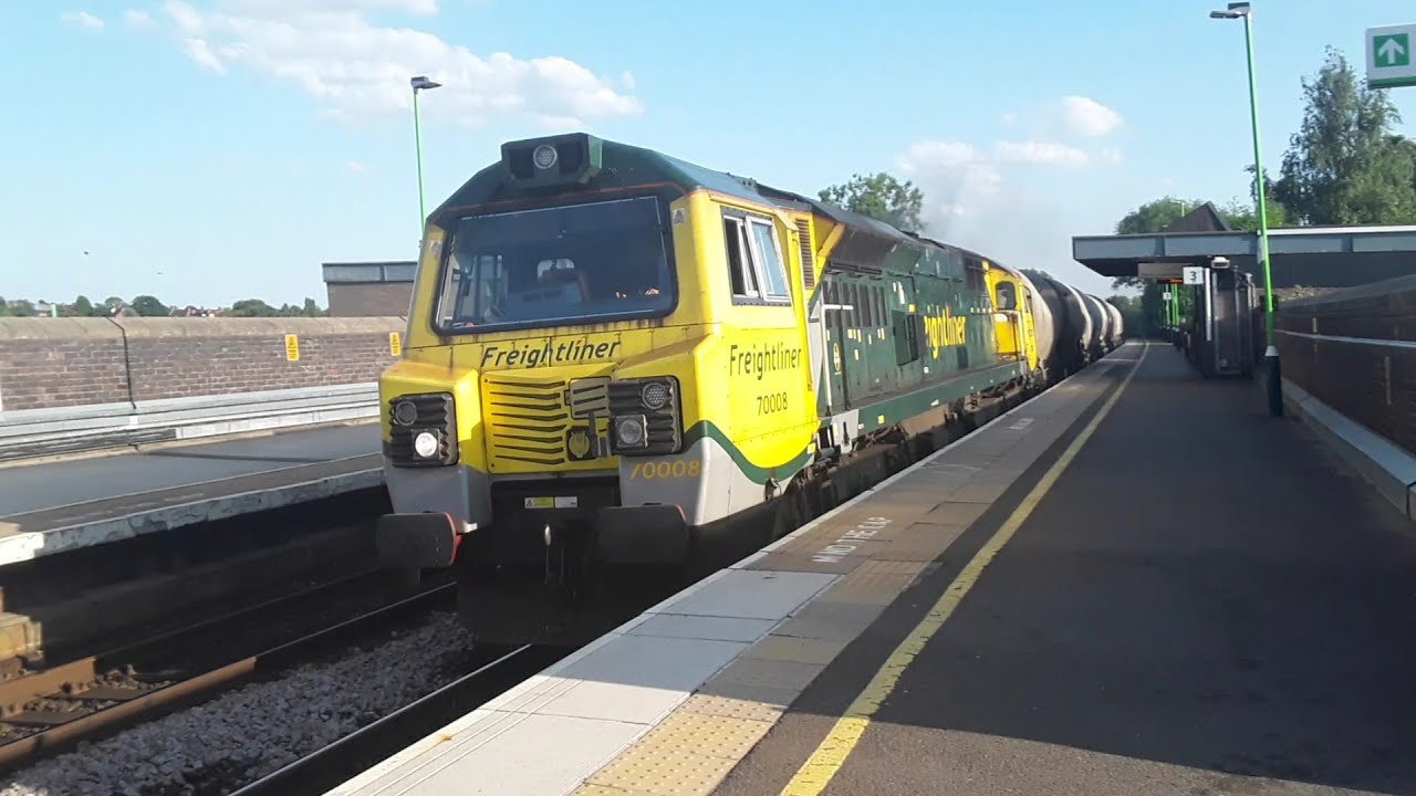 Rush Hour Trains at: Tamworth, WCML, XC Route, 07/07/23 - YouTube