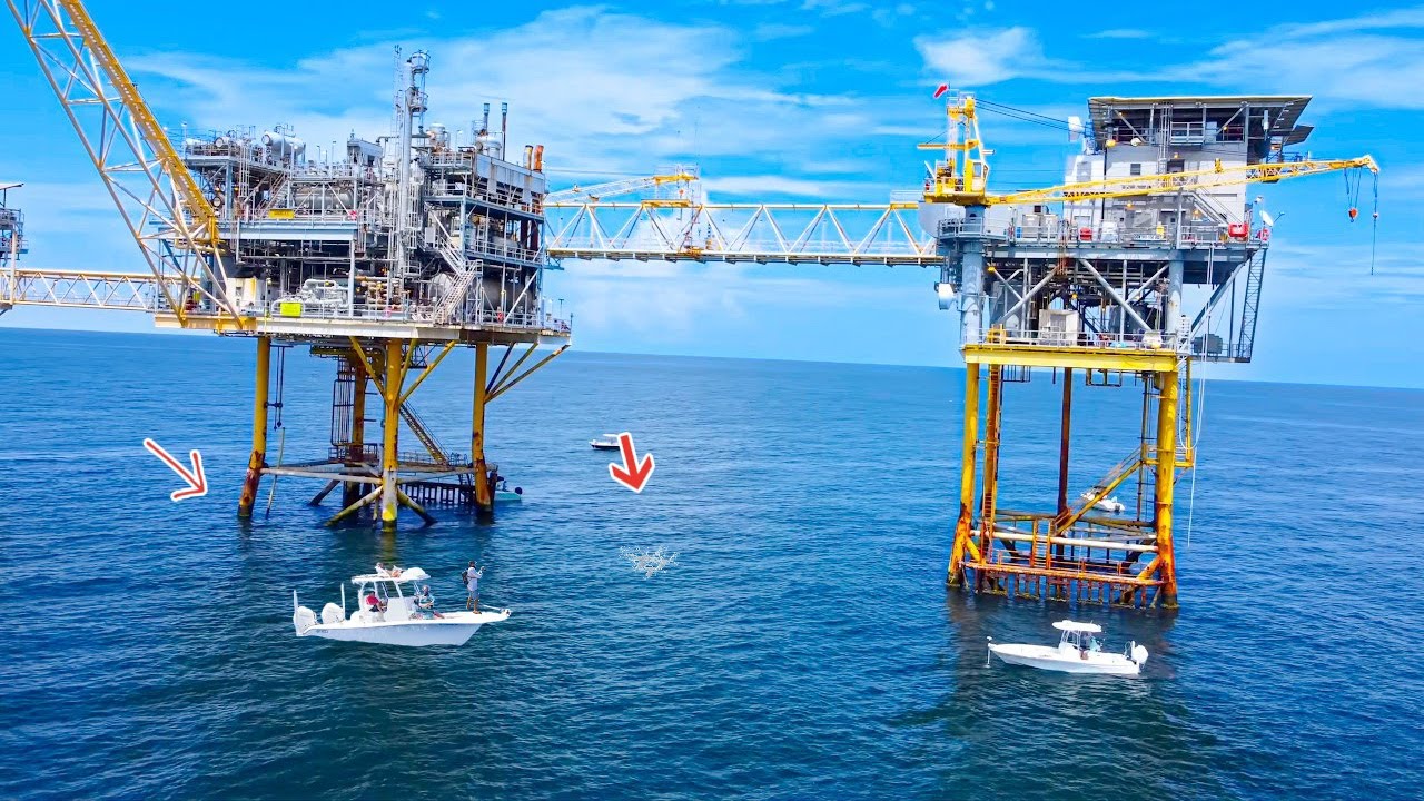 2 Hours Fishing Giant Gas Rigs! - YouTube