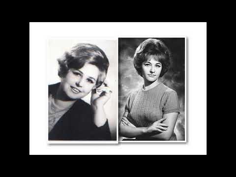 Mikes Éva - Szántó Erzsi: Jó az álmodozás (Sail Along Silv'ry Moon) - YouTube