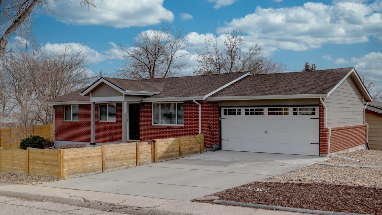 9736 W 54th Ave, Arvada, CO - YouTube