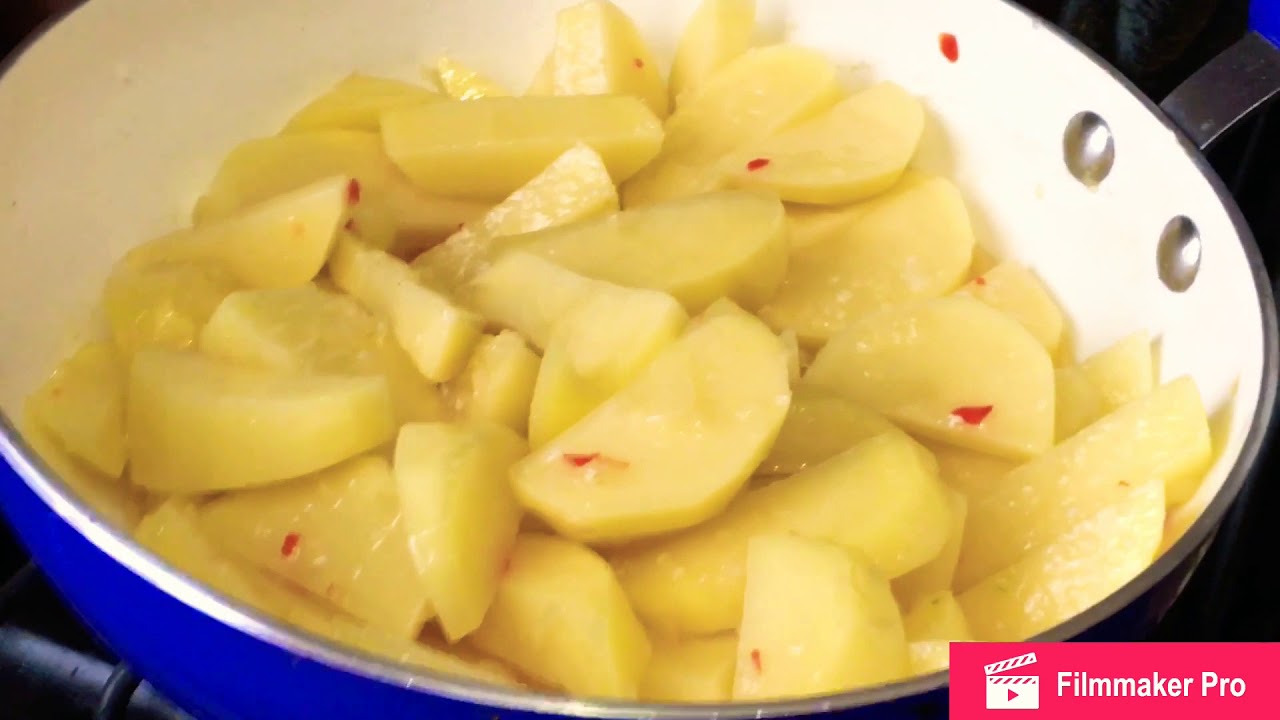 Trinidad & Tobago Fry Aloo(Potatoes) By Chamion 🇹🇹 - YouTube