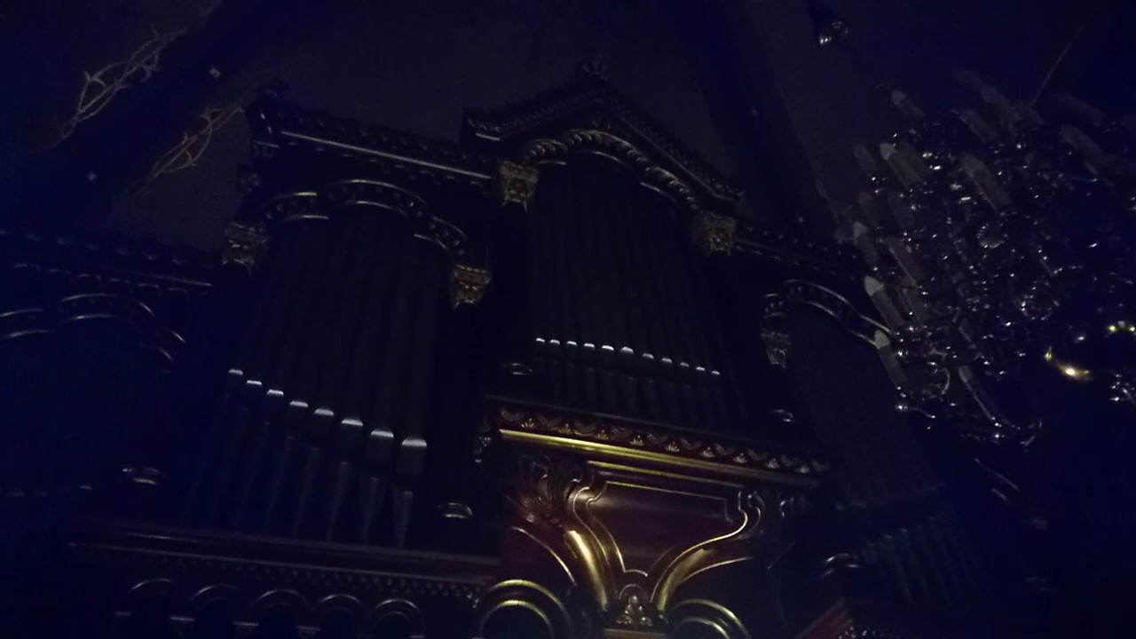 Interstellar Main Theme on Church Organ - Philipp A. Grzywaczyk - YouTube