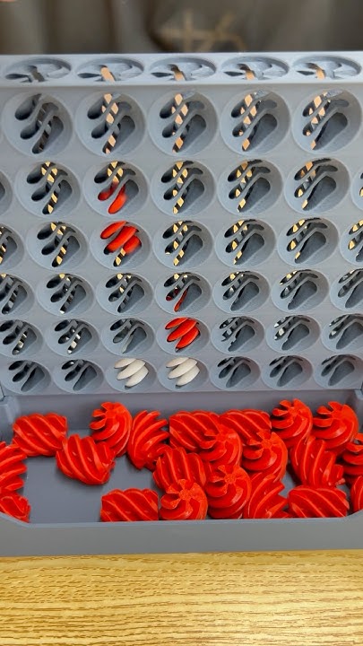 Stunning Swirling Illusion Spiral! 3D Printed Connect 4-Tex#3dprinting ...