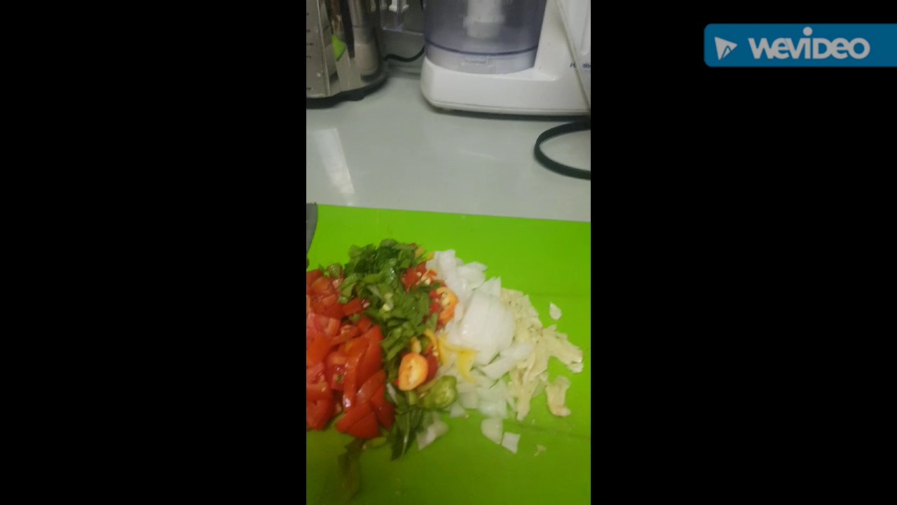 Trini steam fish in coconut curry sauce! - YouTube