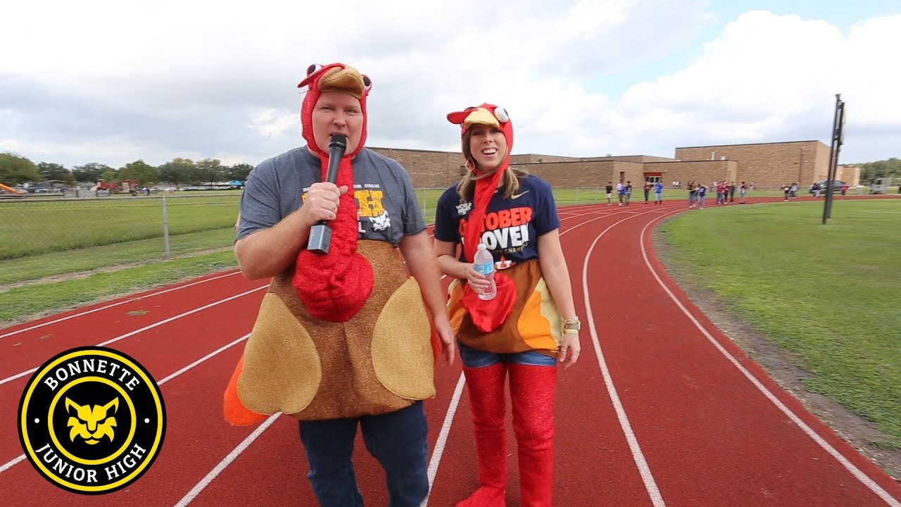 Bonnette Junior High's Turkey Trot - YouTube