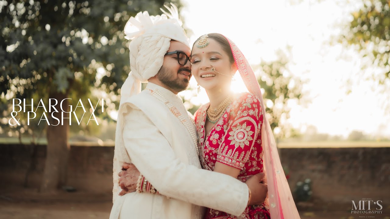 BHARGAVI & PASHVA / 2025 BEST GUJRATI WEDDING HIGHLIGHTS - YouTube