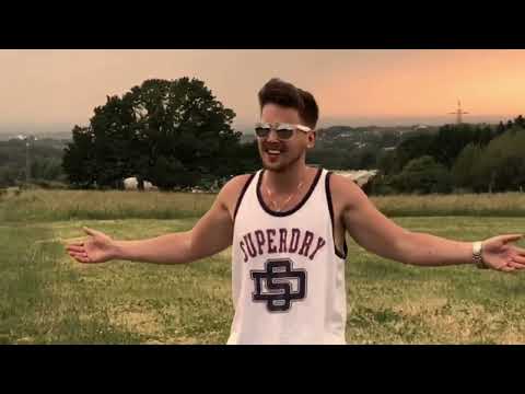 Vazgecme asla koş  #music #viral #dance  #müzik #keşfet #rap
