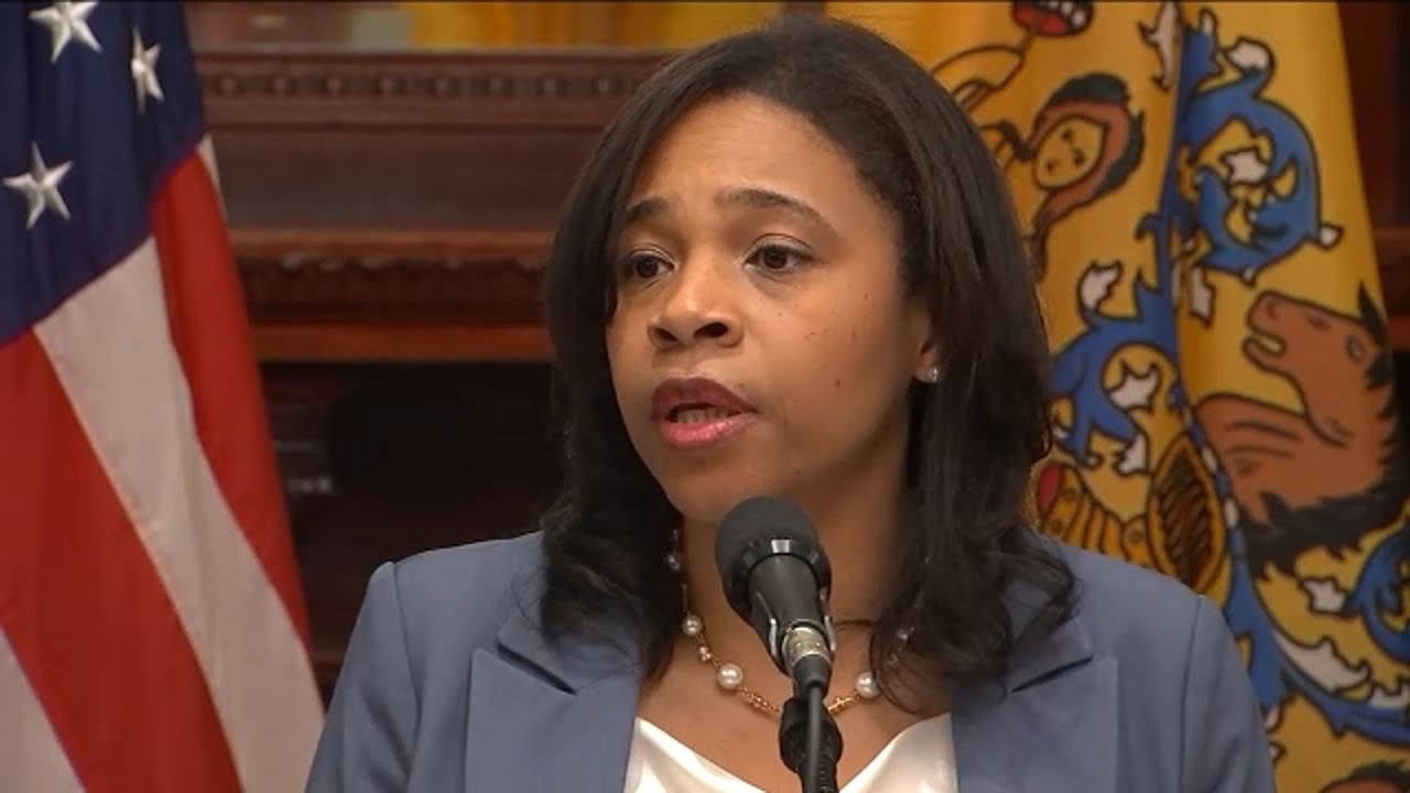 Tahesha Way sworn in as New Jersey's next lieutenant governor - YouTube
