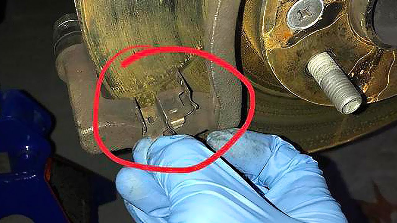 Replacing Rear Brake Pads with Anti-Rattle Shims on VAG Cars (Audi A6 ...
