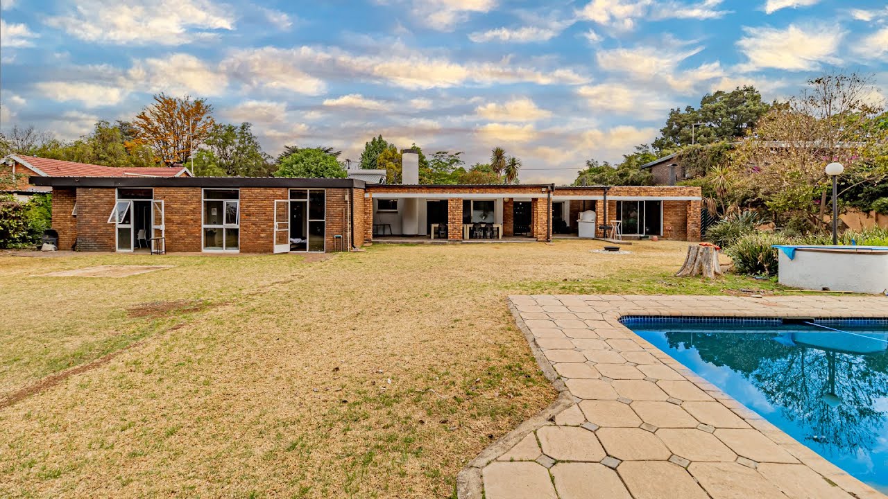 5 Bedroom house for sale in Selcourt, Springs | Rawson Properties BSN ...