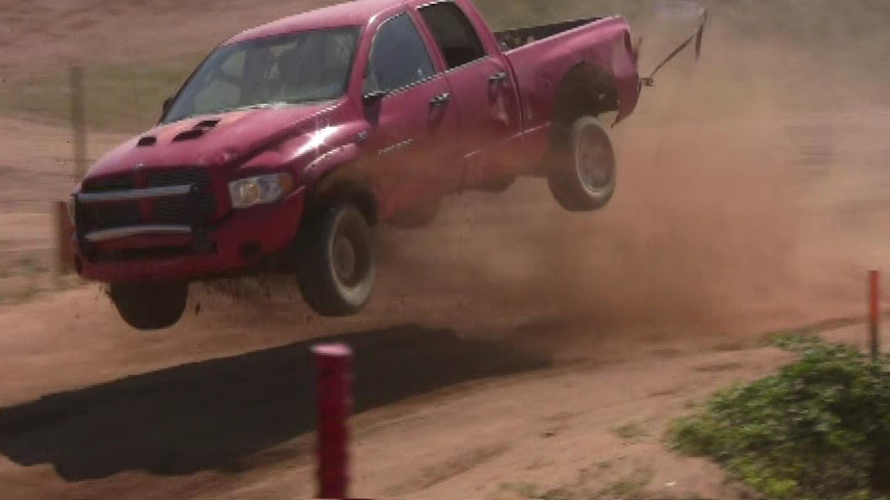 DODGE RAM RACING CARNAGE!! ~ GRAHAM WHITE - YouTube