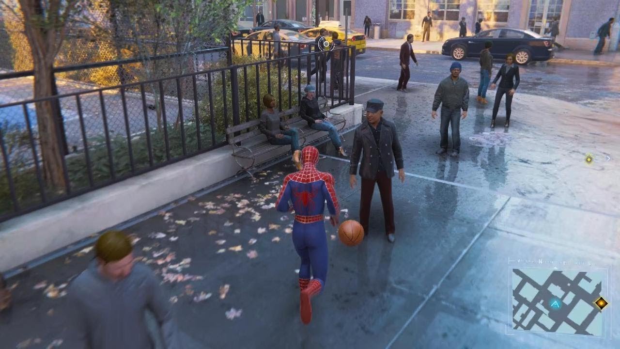 Marvel's Spider-Man plays soccer through the streets of NY - YouTube