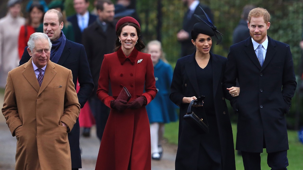 The Biggest Expert & Lip Reader Reveals About The Royal Family - YouTube