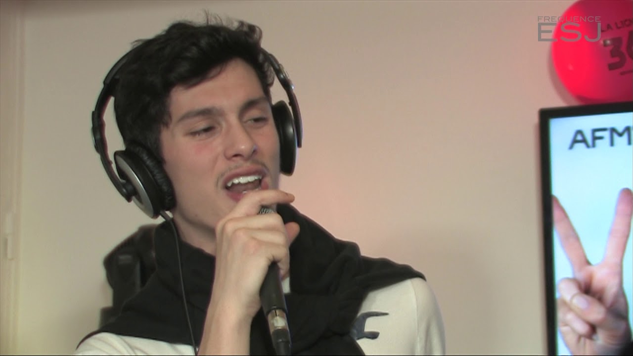 Live hymne Fréquence ESJ du Téléthon - Yannis Mehdi feat. YCR - YouTube
