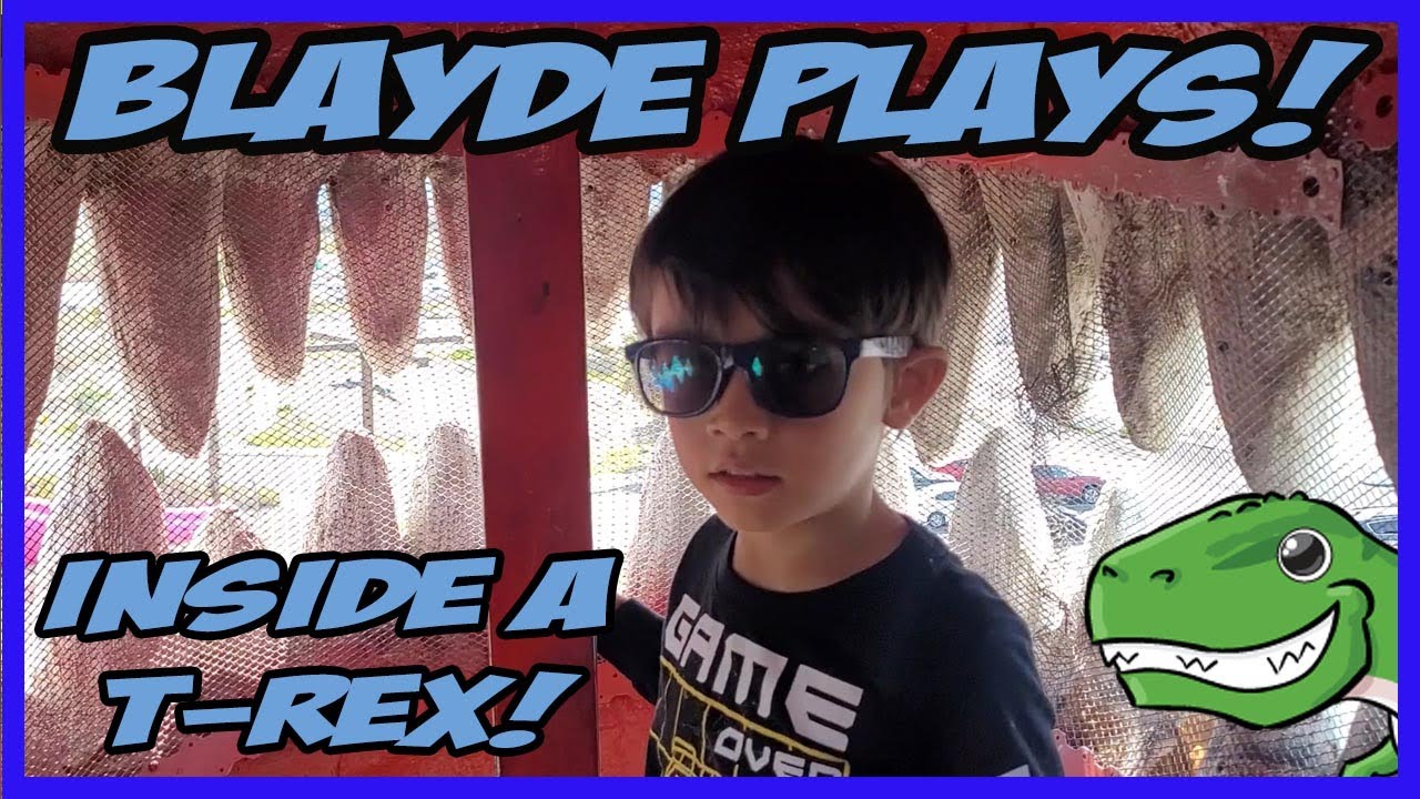 Blayde Plays inside a Dinosaur! - YouTube