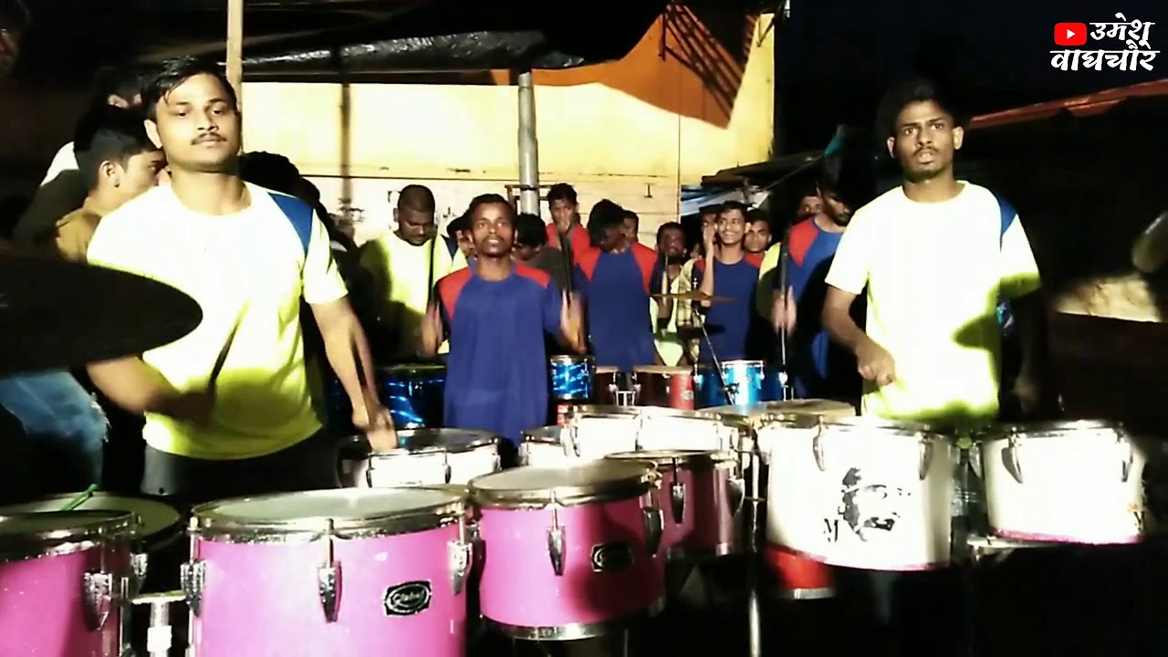 Subhash Nagar cha raja 2018 patpujan shola (वर्ष ५० वे) vikhroli ...