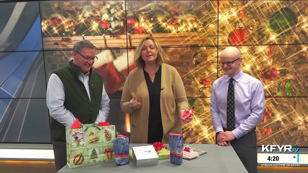 Fun at Four: A regifting Christmas gift exchange - YouTube