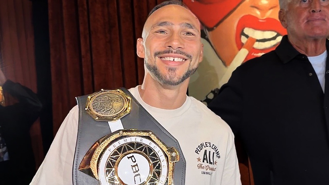 Keith Thurman presented PBC belt - Reunites with Robert Guerrero to ...