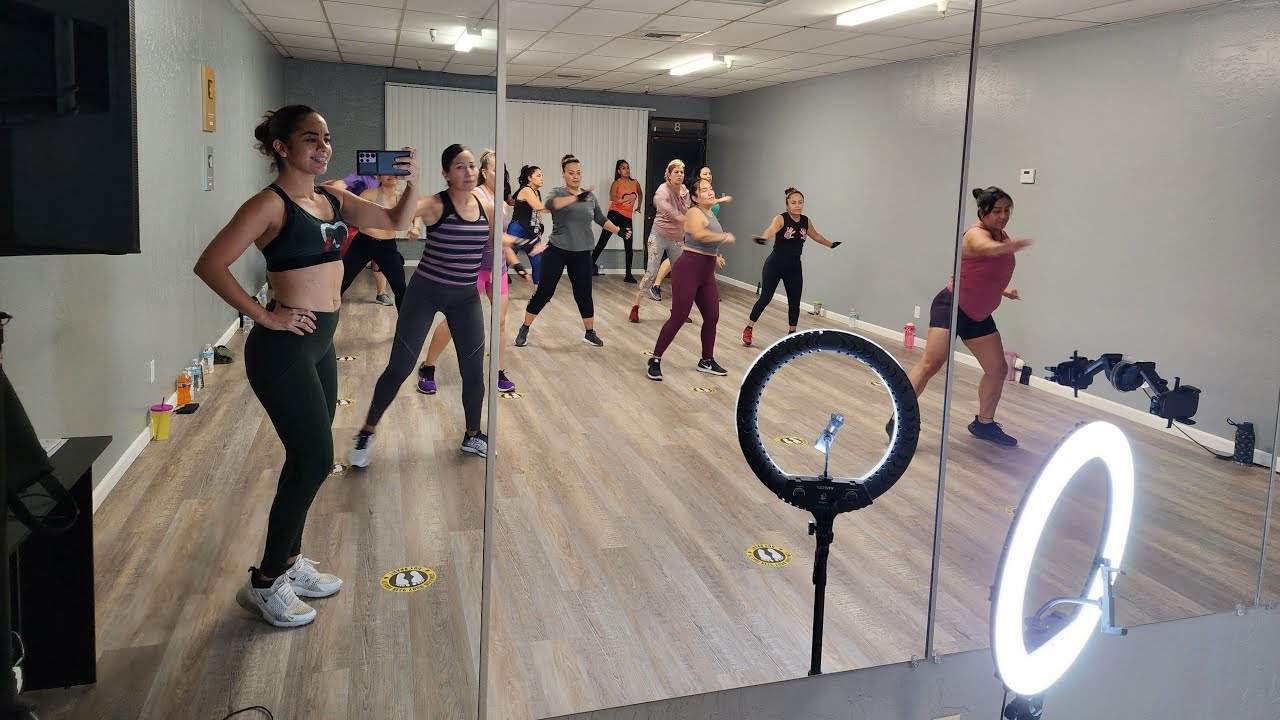 CARDIO DANCE FITNESS/ FULL BODY WORKOUT - YouTube