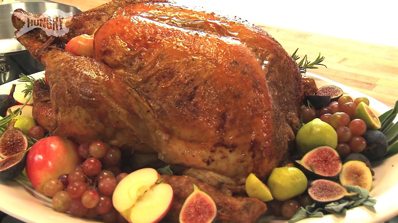 Simple Turkey Brine - Casserole Queens - YouTube