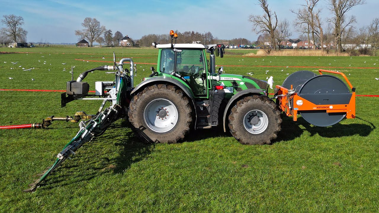 Injecting slurry w/ umbilical system | Fendt 718 + Betec Hilly | Ten ...