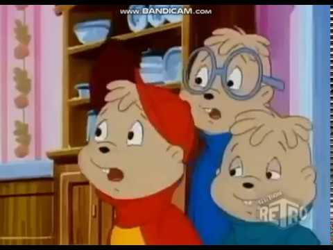 The Chipettes - Here She Comes - YouTube