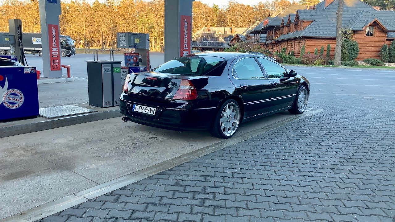 CHRYSLER 300M - najlepsze auto na kryzys, inflacje i wojne - YouTube